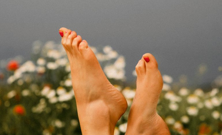 Fish Pedicure Top Benefits - 5 reason you need to know - Care Your Life